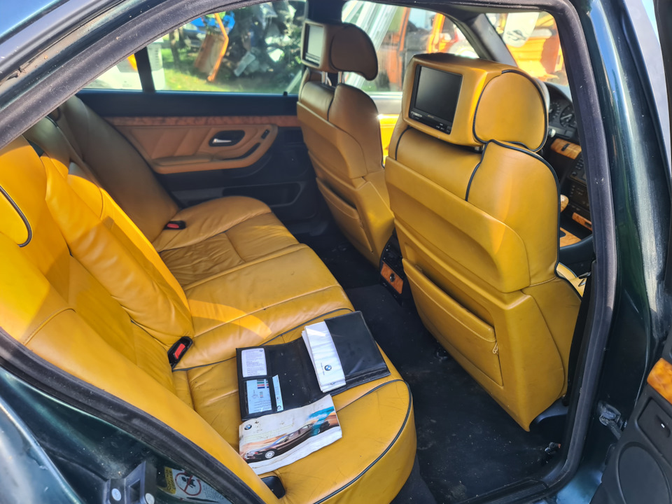 Вторая мечта детства за год Bmw E38 — Mercedes-Benz S-Class (W140), 3,5 ...