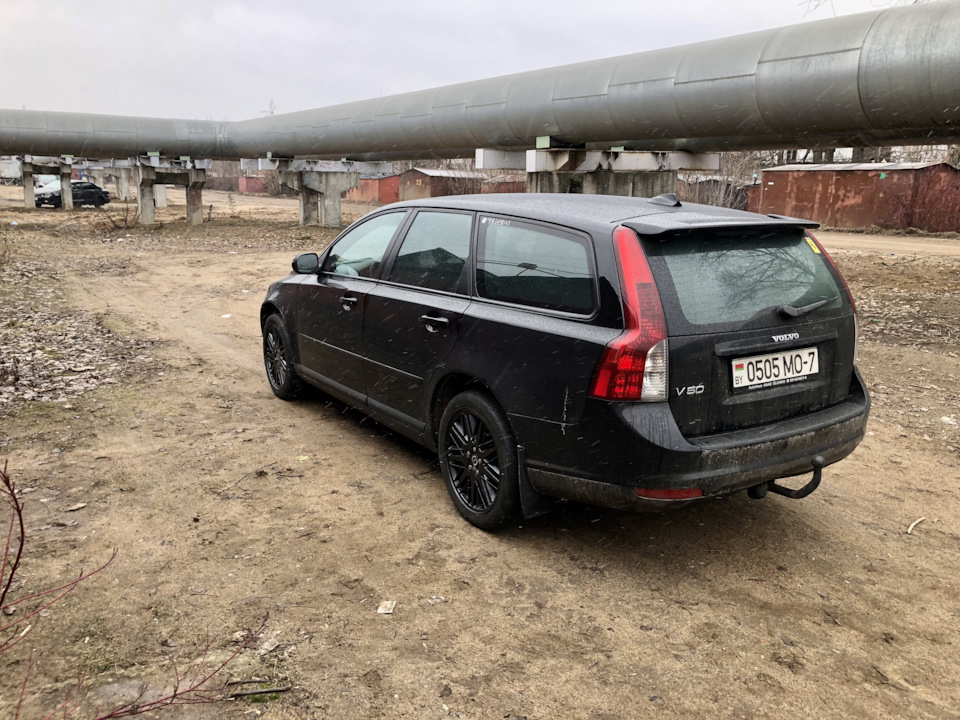 Черные на черной;). — Volvo V50, 1,6 л, 2010 года | колёсные диски | DRIVE2
