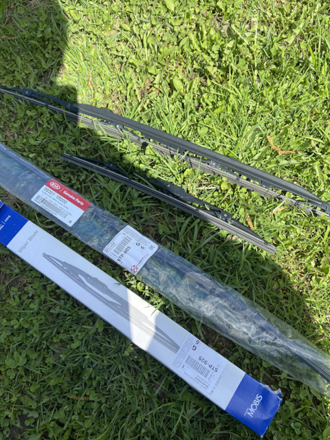 983511R000 Накладка щетки стеклоочистителя KIA HYUNDAI | Запчасти на DRIVE2