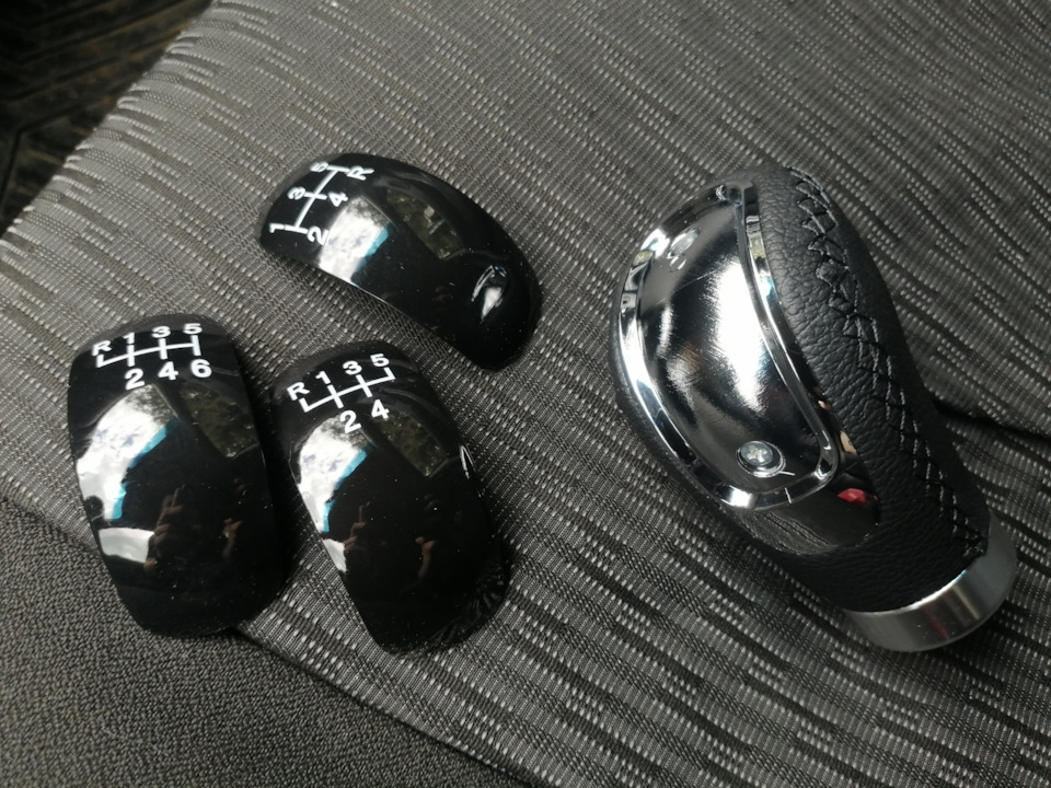 Замена чехла и ручки КПП — Nissan Almera II (N16), 1,5 л, 2005 года ...