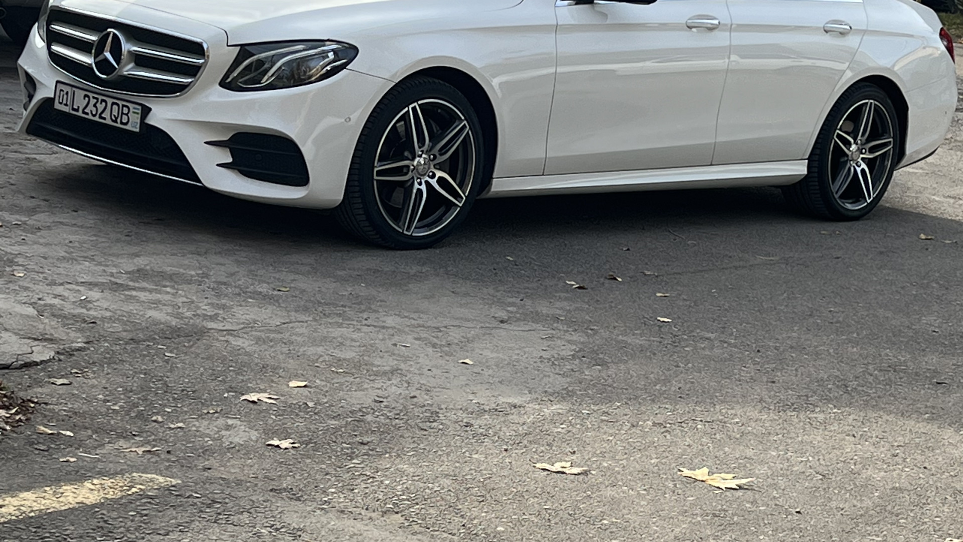 Mercedes-Benz E-Class (W213) 2.0 бензиновый 2019 | E200 W213 White ...