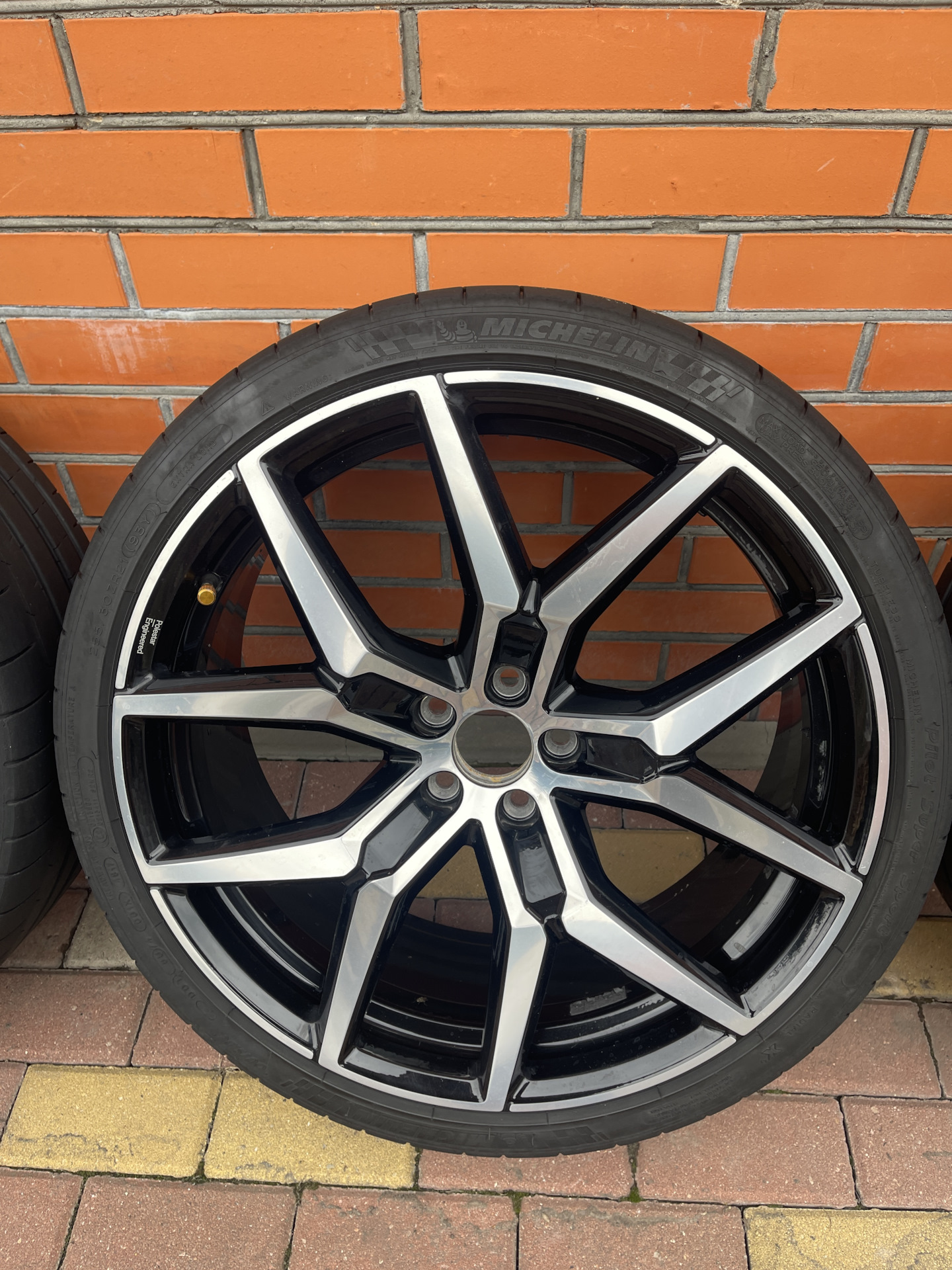 Летний конфиг r21 255/30 — Volvo V60 (2G), 2 л, 2022 года | колёсные ...