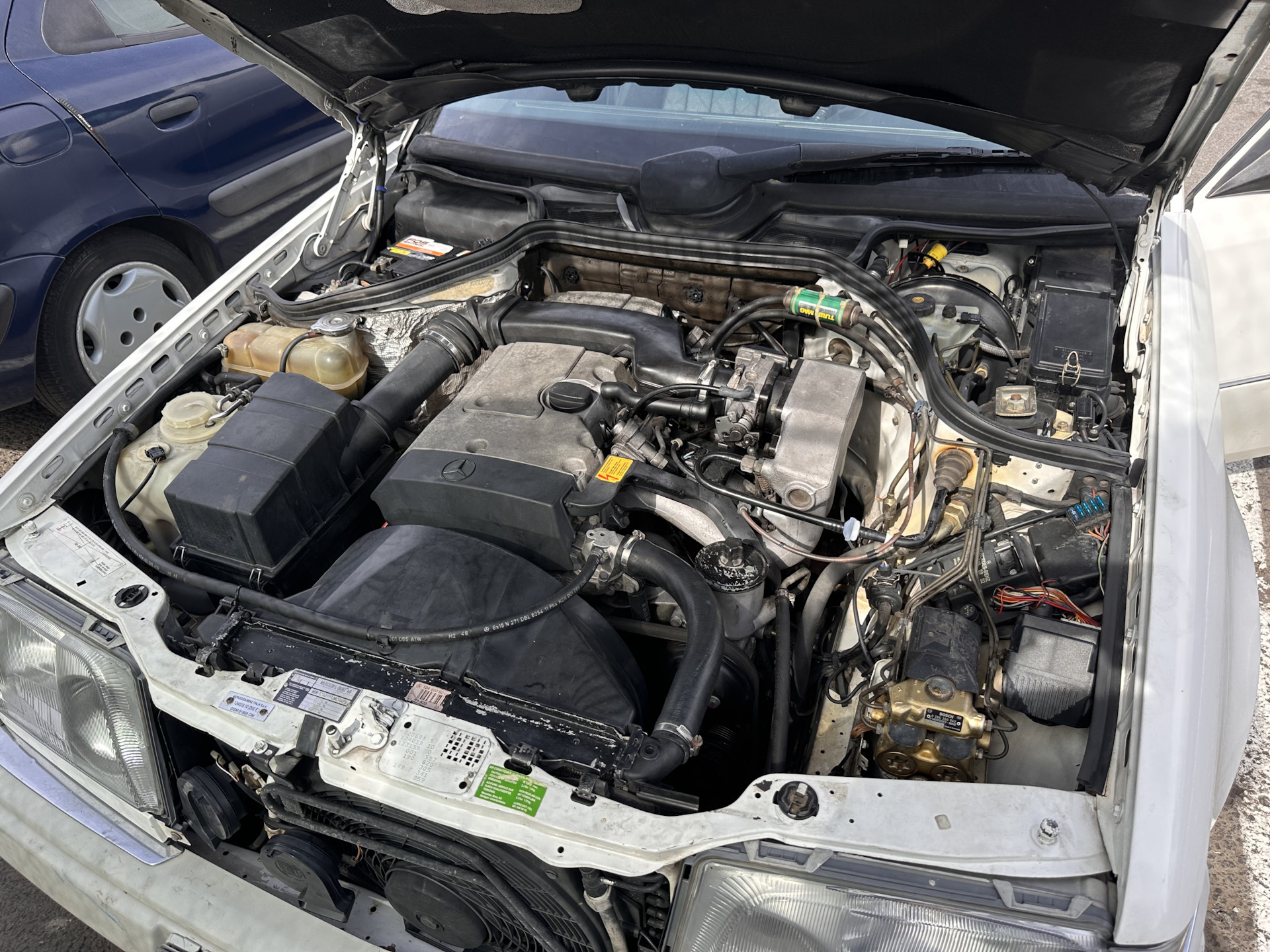 Визит к ОФИЦИАЛЬНОМУ ДИЛЛЕРУ — Mercedes-Benz E-Class (W124), 2 л, 1993 ...