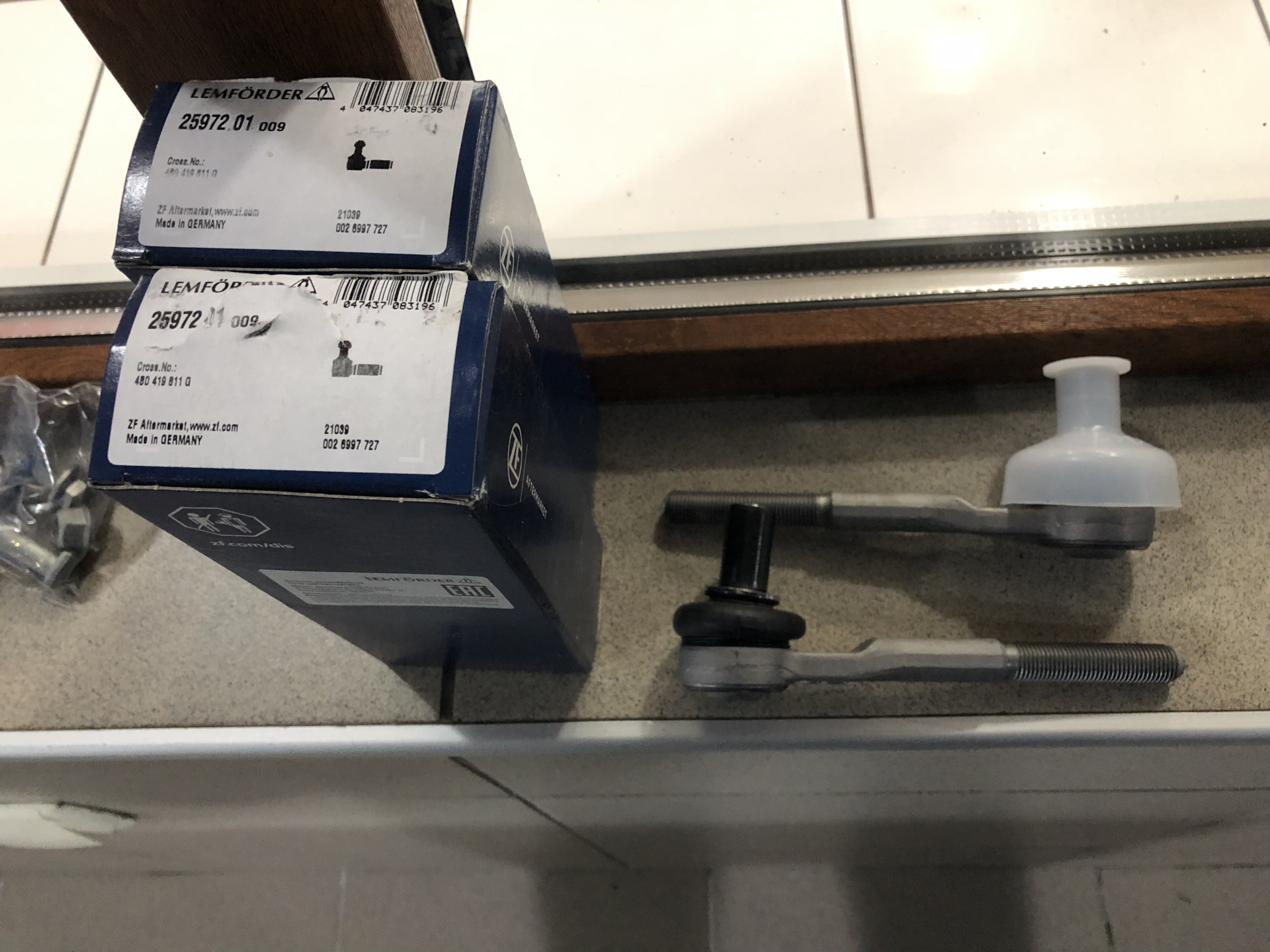 Замена рулевых наконечников, болты подрамника, сайлент — Audi A6 (C6 ...