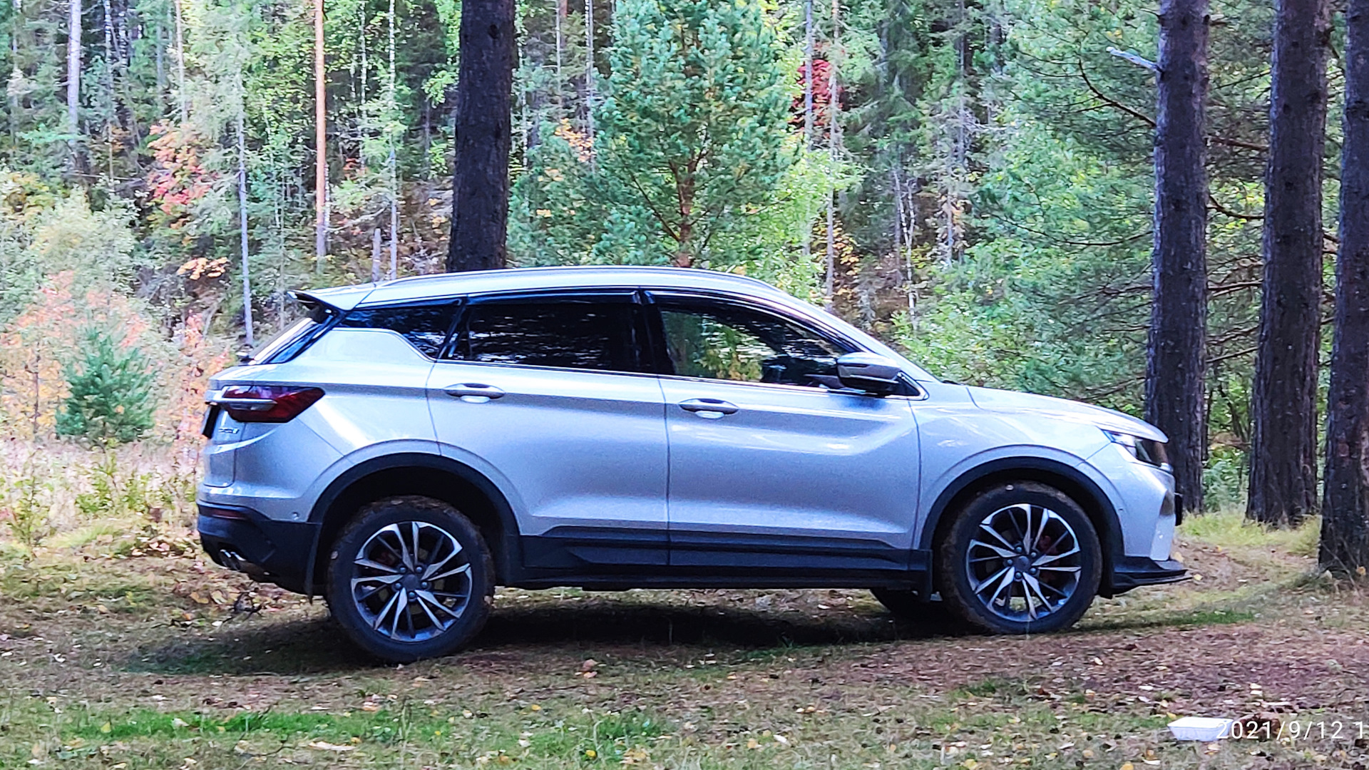 Geely Coolray (1G) 1.5 бензиновый 2021 | silver line на DRIVE2