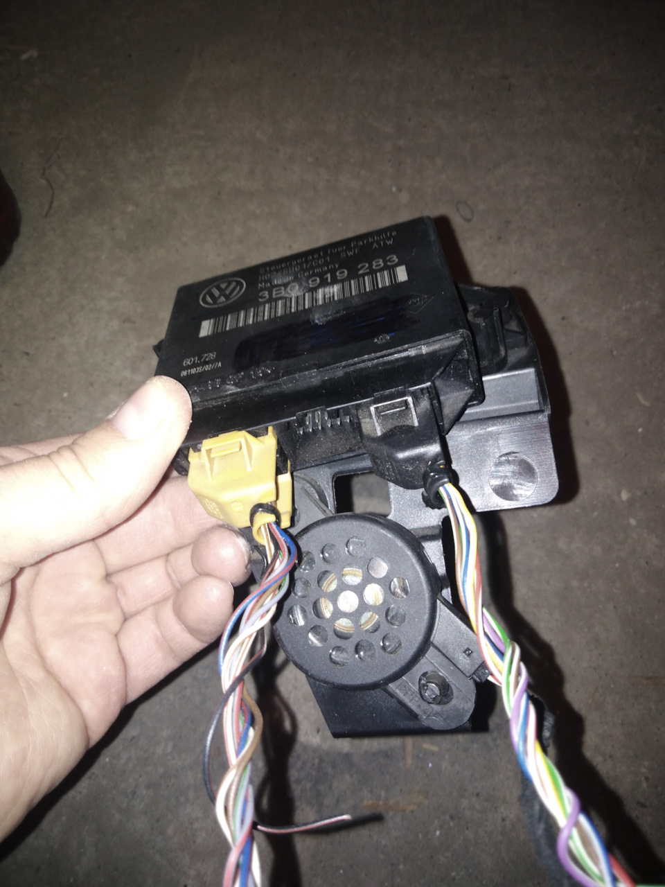 Парктроник начало part 1(блок) — Volkswagen Passat Variant (B5), 1,9 л ...