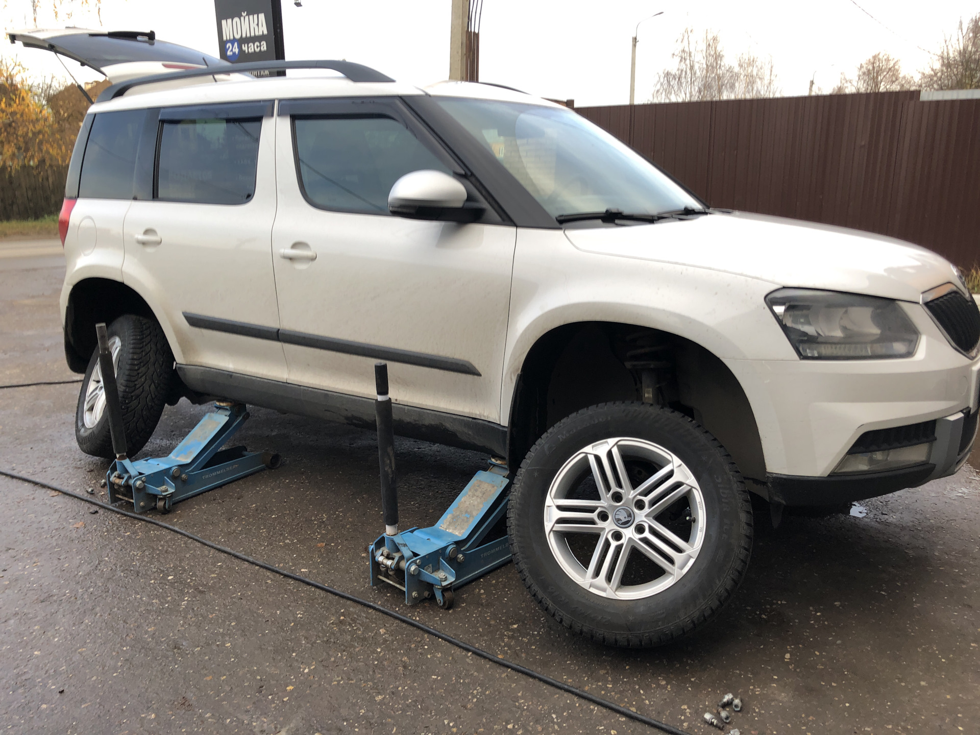 Зимние колеса — Skoda Yeti, 1,4 л, 2014 года | шины | DRIVE2