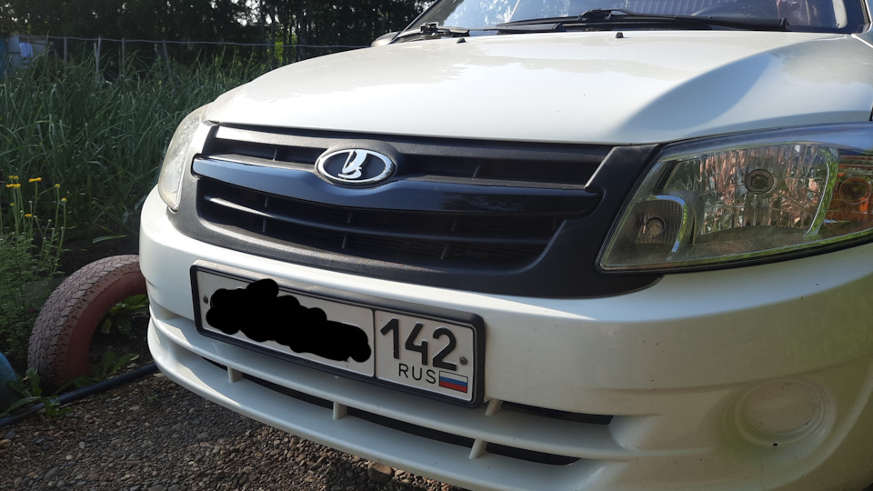 Сабля в чёрный глянец — Lada Гранта (1G), 1,6 л, 2012 года | тюнинг ...